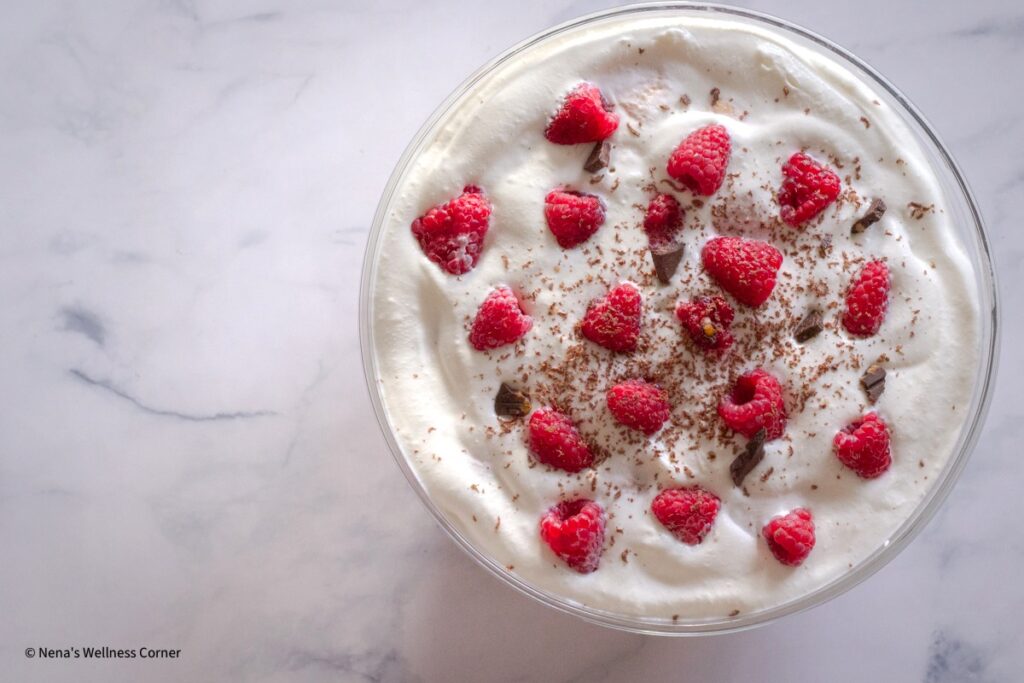Creamy Raspberry Dessert with Dark Chocolate (Raspberry Trifle) - Nena ...